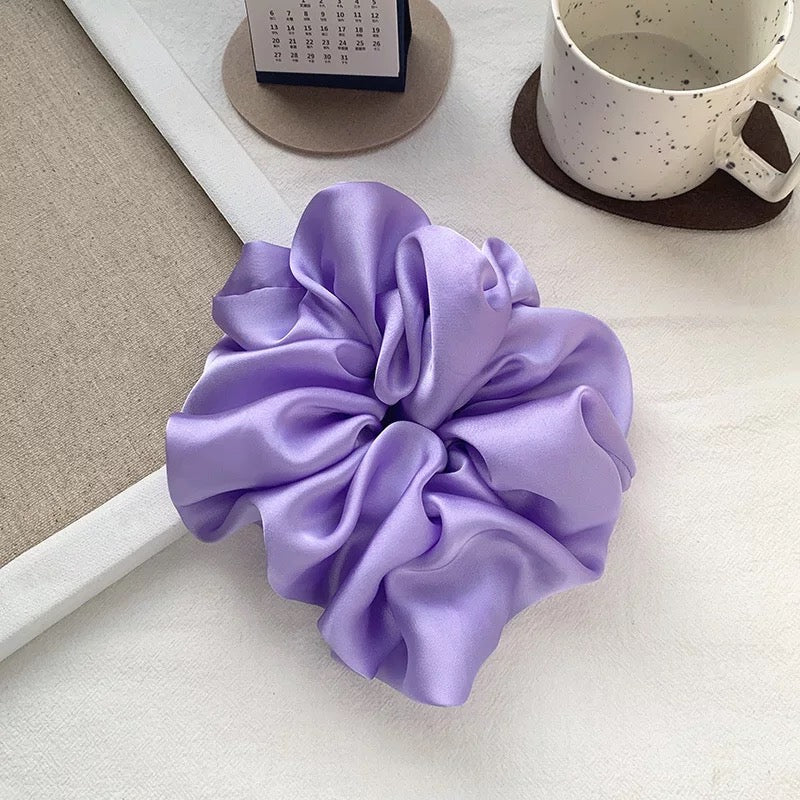 Silk Scrunchie - Lilac – Zadeh Beauty